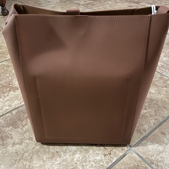 Everlane | Bags | Everlane The Italian Leather Studio Bag Cognac New ...